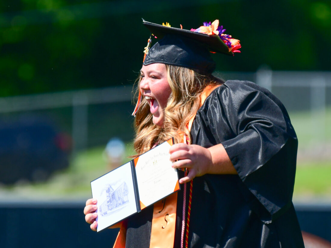Jersey Shore grads take time to celebrate, remember at ceremony | News ...